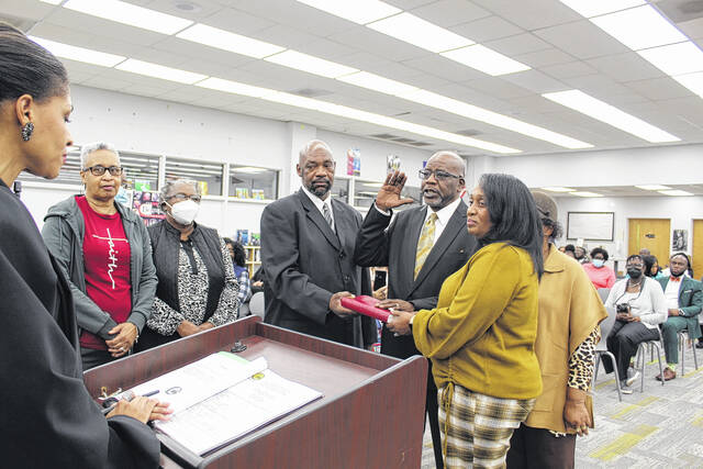 Chairman, BOE members sworn in at meeting - Herald-Advocate