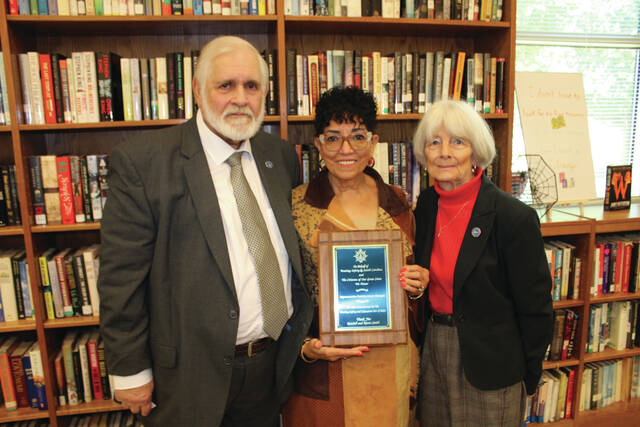 Henegan honored by Boating Safety South Carolina - Herald-Advocate Henegan honored by Boating Safety South Carolina - Herald-Advocate